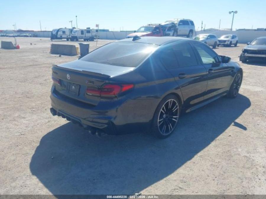 BMW M5 2018 Klaipėda, ar dzinēja tilpumu 0.00 L un nobraukumu 0 tūkst. km par 30000 €, foto 5 vietnē AUTOMOTO.COM.LV
