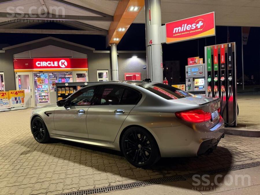 BMW M5 2018 in Riga, with an engine capacity of 4.40 L and mileage of 0 thousand km for 49900 €, photo 1 on AUTOMOTO.COM.LV