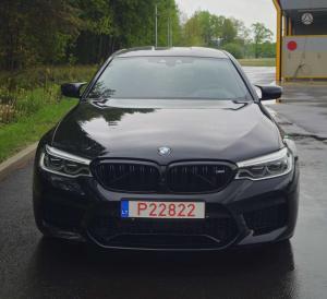 BMW M5 2018 in Kaunas, with an engine capacity of 4.40 L and mileage of 71 thousand km for 48600 €, photo  on AUTOMOTO.COM.LV