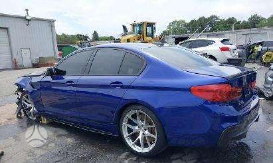 BMW M5 2019 in Kaunas, with an engine capacity of 4.40 L and mileage of 79 thousand km for 25500 €, photo 2 on AUTOMOTO.COM.LV