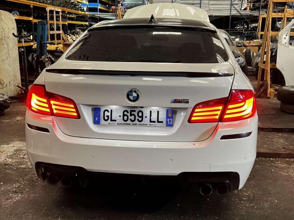White BMW M5 2012 in Vilnius, with an engine capacity of 4.40 L and mileage of 112 thousand km for 24000 €, photo 3 on AUTOMOTO.COM.LV