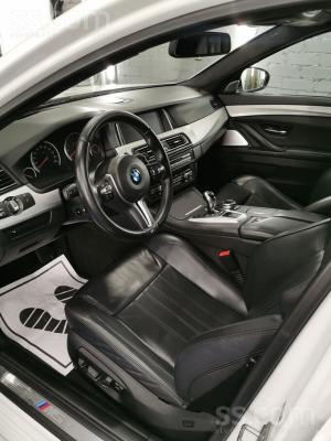 Белый БМВ М5 2014 в Рига, объемом двигателя 4.40 л и пробегом 105 тыс. км за 33000 €, фото 6 на AUTOMOTO.COM.LV