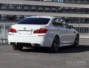 Balts BMW M5 2016 Rīga, ar dzinēja tilpumu 4.40 L un nobraukumu 67 tūkst. km par 28000 €, foto 5 vietnē AUTOMOTO.COM.LV