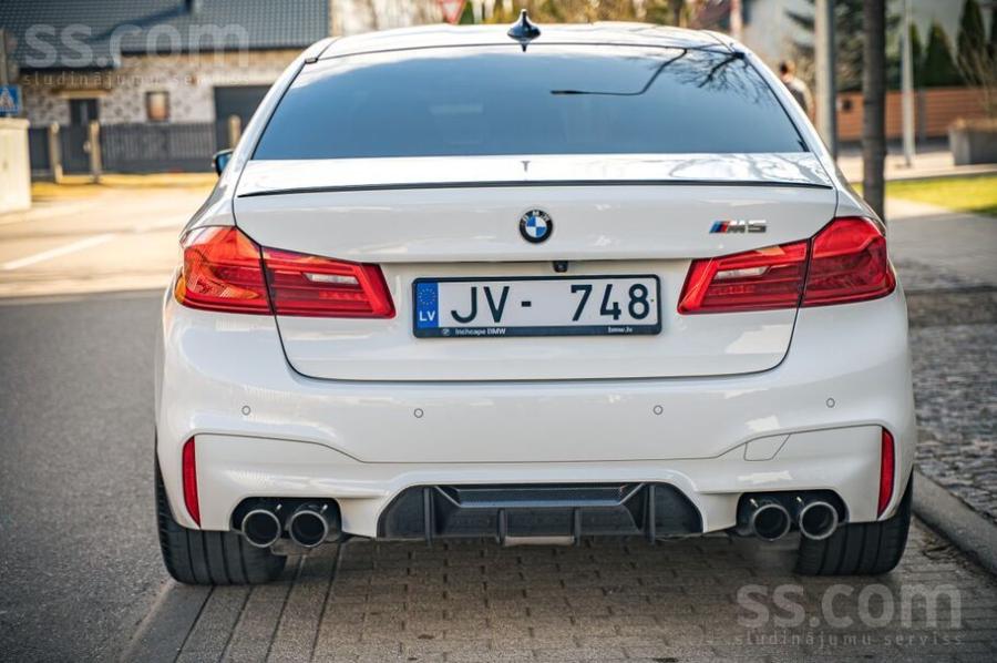 Balts BMW M5 2019 Rīga, ar dzinēja tilpumu 4.40 L un nobraukumu 0 tūkst. km par 64990 €, foto 6 vietnē AUTOMOTO.COM.LV