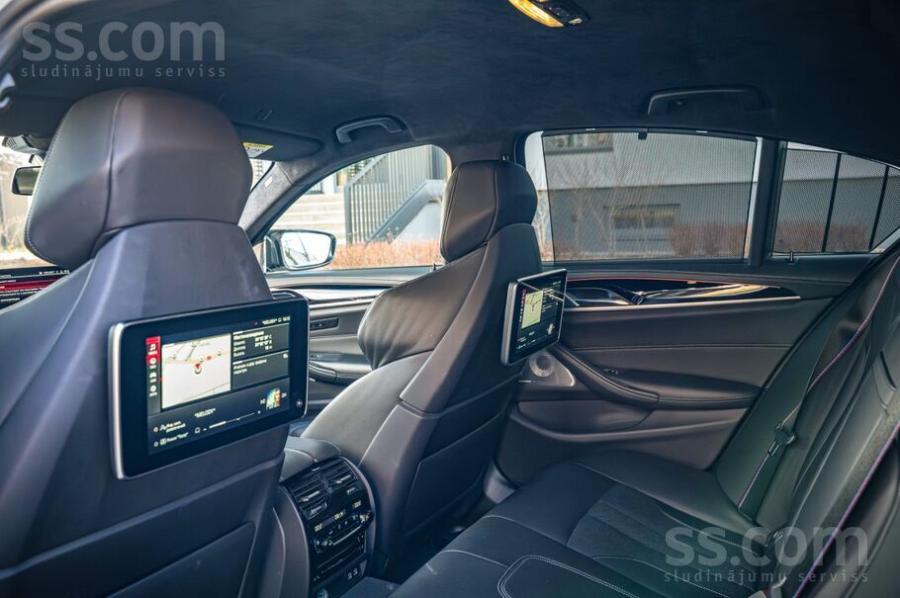 Balts BMW M5 2019 Rīga, ar dzinēja tilpumu 4.40 L un nobraukumu 0 tūkst. km par 64990 €, foto 27 vietnē AUTOMOTO.COM.LV