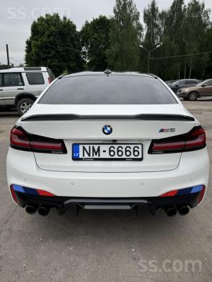 White BMW M5 2019 in Riga, with an engine capacity of 4.40 L and mileage of 100 thousand km for 60000 €, photo 4 on AUTOMOTO.COM.LV