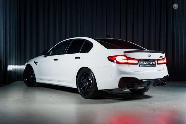 Balts BMW M5 2020 Viļņa, ar dzinēja tilpumu 4.40 L un nobraukumu 30 tūkst. km par 54500 €, foto 6 vietnē AUTOMOTO.COM.LV