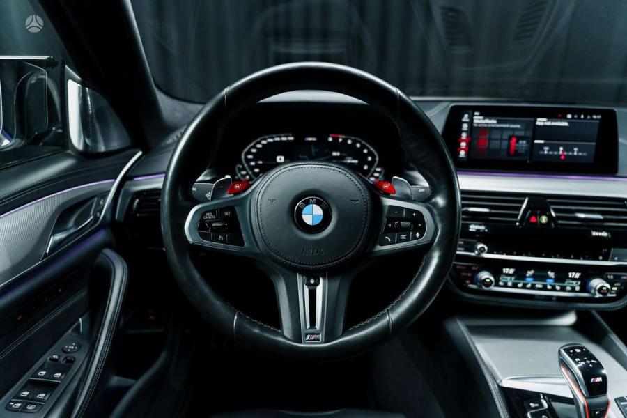 White BMW M5 2020 in Vilnius, with an engine capacity of 4.40 L and mileage of 30 thousand km for 54500 €, photo 24 on AUTOMOTO.COM.LV