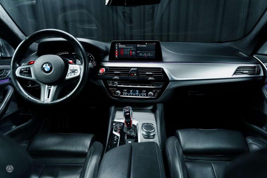 White BMW M5 2020 in Vilnius, with an engine capacity of 4.40 L and mileage of 30 thousand km for 54500 €, photo 27 on AUTOMOTO.COM.LV