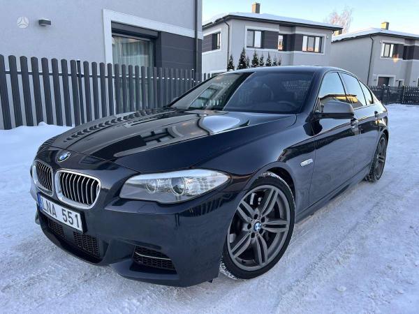 Melns BMW M550 2012 Viļņa, ar dzinēja tilpumu 3.00 L un nobraukumu 325 tūkst. km par 11900 €, foto 1 vietnē AUTOMOTO.COM.LV