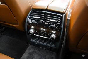 Black BMW M550 2017 in Vilnius, with an engine capacity of 2.99 L and mileage of 210 thousand km for 26000 €, photo 29 on AUTOMOTO.COM.LV