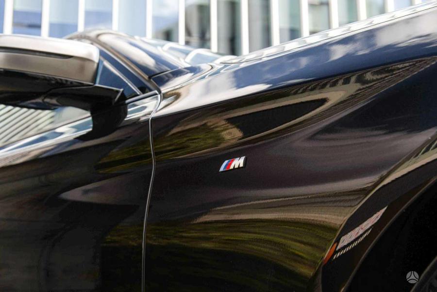 Black BMW M550 2017 in Vilnius, with an engine capacity of 2.99 L and mileage of 210 thousand km for 26000 €, photo 31 on AUTOMOTO.COM.LV
