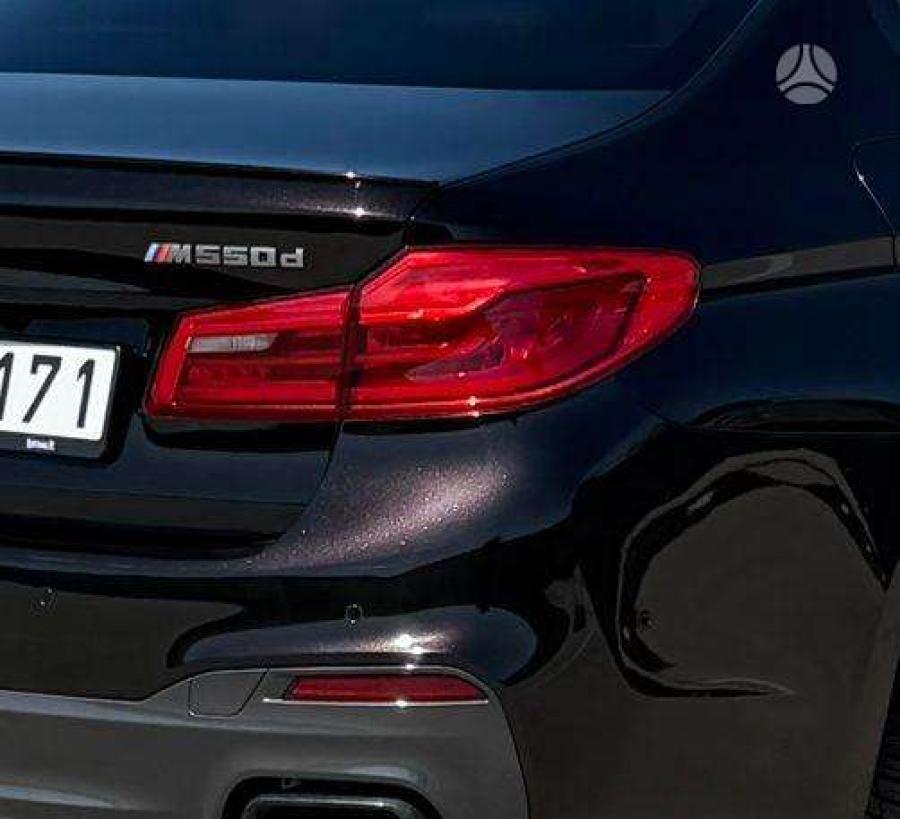 Black BMW M550 2017 in Vilnius, with an engine capacity of 2.99 L and mileage of 210 thousand km for 26000 €, photo 35 on AUTOMOTO.COM.LV