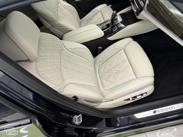 Melns BMW M550 2018 Avižieniai, ar dzinēja tilpumu 4.40 L un nobraukumu 155 tūkst. km par 24900 €, foto 5 vietnē AUTOMOTO.COM.LV