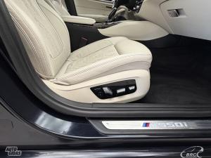 Melns BMW M550 2018 Avižieniai, ar dzinēja tilpumu 4.40 L un nobraukumu 155 tūkst. km par 24900 €, foto 7 vietnē AUTOMOTO.COM.LV