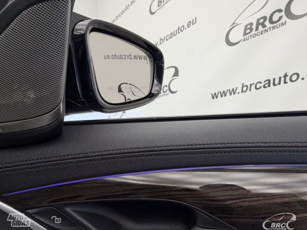 Melns BMW M550 2018 Avižieniai, ar dzinēja tilpumu 4.40 L un nobraukumu 155 tūkst. km par 24900 €, foto 9 vietnē AUTOMOTO.COM.LV