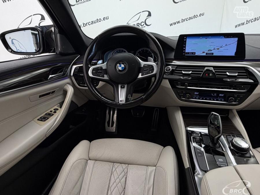 Melns BMW M550 2018 Avižieniai, ar dzinēja tilpumu 4.40 L un nobraukumu 155 tūkst. km par 24900 €, foto 17 vietnē AUTOMOTO.COM.LV