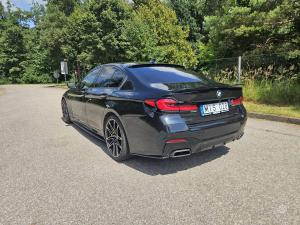 Черный БМВ M550 2018 в Паневежис, объемом двигателя 4.40 л и пробегом 157 тыс. км за 31000 €, фото 6 на AUTOMOTO.COM.LV