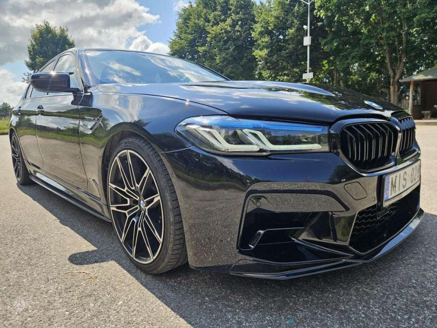 Черный БМВ M550 2018 в Паневежис, объемом двигателя 4.40 л и пробегом 157 тыс. км за 31000 €, фото 18 на AUTOMOTO.COM.LV