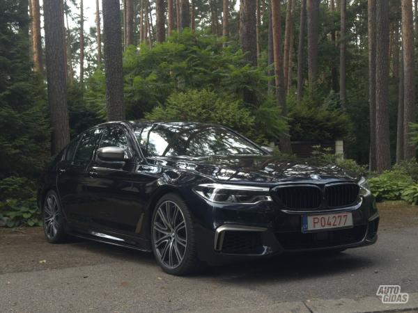 Black BMW M550 2019 in Vilnius, with an engine capacity of 4.40 L and mileage of 123 thousand km for 27000 €, photo 1 on AUTOMOTO.COM.LV