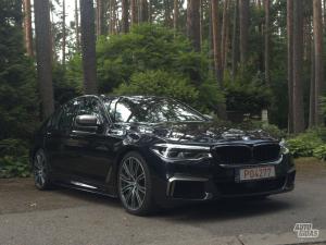 Черный БМВ M550 2019 в Вильнюс, объемом двигателя 4.40 л и пробегом 123 тыс. км за 27000 €, фото  на AUTOMOTO.COM.LV