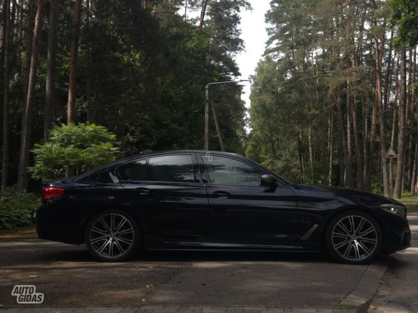 Black BMW M550 2019 in Vilnius, with an engine capacity of 4.40 L and mileage of 123 thousand km for 27000 €, photo 3 on AUTOMOTO.COM.LV