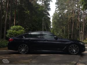 Черный БМВ M550 2019 в Вильнюс, объемом двигателя 4.40 л и пробегом 123 тыс. км за 27000 €, фото 3 на AUTOMOTO.COM.LV