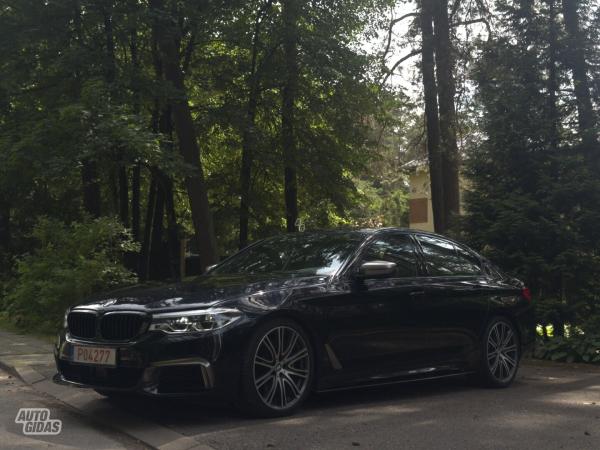 Черный БМВ M550 2019 в Вильнюс, объемом двигателя 4.40 л и пробегом 123 тыс. км за 27000 €, фото 7 на AUTOMOTO.COM.LV