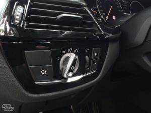 Melns BMW M550 2019 Viļņa, ar dzinēja tilpumu 4.40 L un nobraukumu 123 tūkst. km par 27000 €, foto 16 vietnē AUTOMOTO.COM.LV