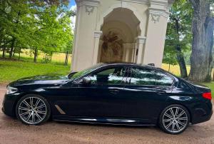 Melns BMW M550 2019 Viļņa, ar dzinēja tilpumu 4.40 L un nobraukumu 123 tūkst. km par 26500 €, foto 5 vietnē AUTOMOTO.COM.LV