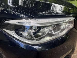Melns BMW M550 2019 Viļņa, ar dzinēja tilpumu 4.40 L un nobraukumu 123 tūkst. km par 26500 €, foto 14 vietnē AUTOMOTO.COM.LV