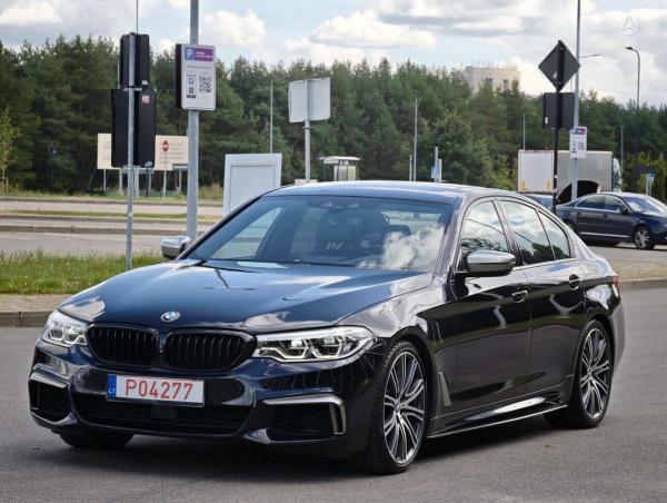 Melns BMW M550 2019 Viļņa, ar dzinēja tilpumu 4.40 L un nobraukumu 125 tūkst. km par 25000 €, foto 5 vietnē AUTOMOTO.COM.LV
