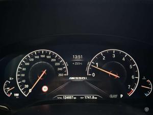 Черный БМВ M550 2019 в Вильнюс, объемом двигателя 4.40 л и пробегом 125 тыс. км за 25000 €, фото 36 на AUTOMOTO.COM.LV