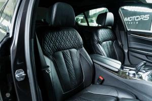 Melns BMW M550 2020 Viļņa, ar dzinēja tilpumu 4.46 L un nobraukumu 95 tūkst. km par 36500 €, foto 31 vietnē AUTOMOTO.COM.LV