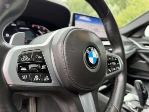 Black BMW M550 2021 in Siauliai, with an engine capacity of 4.40 L and mileage of 172 thousand km for 40000 €, photo 19 on AUTOMOTO.COM.LV