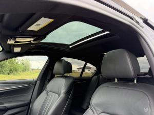 Black BMW M550 2021 in Siauliai, with an engine capacity of 4.40 L and mileage of 172 thousand km for 40000 €, photo 23 on AUTOMOTO.COM.LV