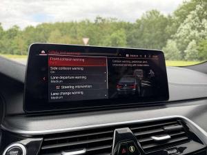 Black BMW M550 2021 in Siauliai, with an engine capacity of 4.40 L and mileage of 172 thousand km for 40000 €, photo 32 on AUTOMOTO.COM.LV