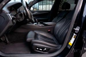 Black BMW M550 2021 in Siauliai, with an engine capacity of 4.40 L and mileage of 172 thousand km for 40000 €, photo 37 on AUTOMOTO.COM.LV