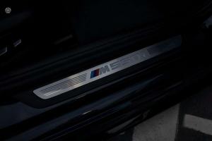 Black BMW M550 2021 in Siauliai, with an engine capacity of 4.40 L and mileage of 172 thousand km for 40000 €, photo 45 on AUTOMOTO.COM.LV
