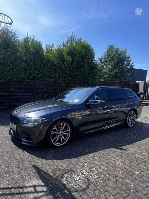 Черный БМВ M550 2014 в Клайпеда, объемом двигателя 2.99 л и пробегом 177 тыс. км за 15890 €, фото 7 на AUTOMOTO.COM.LV