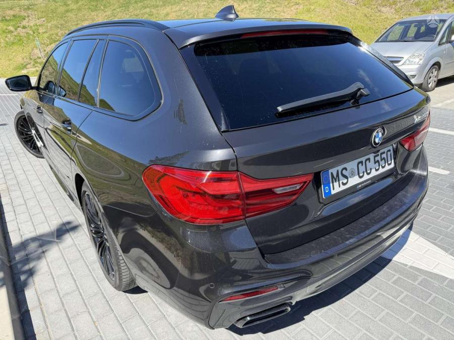 Черный БМВ M550 2018 в Клайпеда, объемом двигателя 2.99 л и пробегом 167 тыс. км за 23300 €, фото 8 на AUTOMOTO.COM.LV