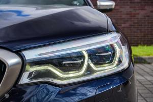 Melns BMW M550 2018 Marijampole, ar dzinēja tilpumu 2.99 L un nobraukumu 271 tūkst. km par 20950 €, foto 6 vietnē AUTOMOTO.COM.LV