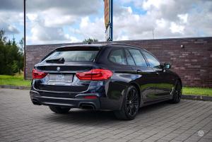 Melns BMW M550 2018 Marijampole, ar dzinēja tilpumu 2.99 L un nobraukumu 271 tūkst. km par 20950 €, foto 10 vietnē AUTOMOTO.COM.LV