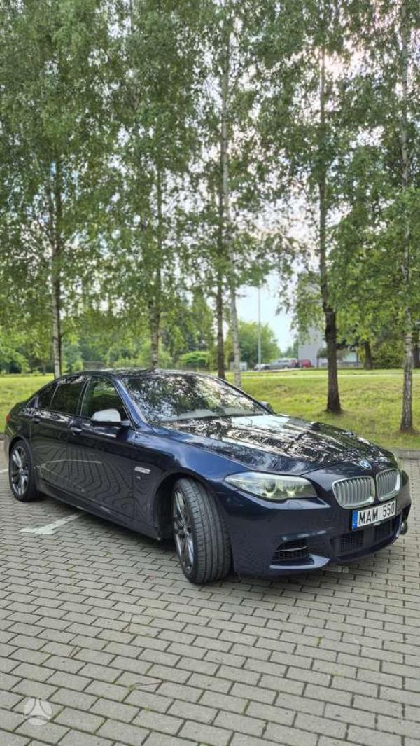Zils BMW M550 2014 Panevēža, ar dzinēja tilpumu 2.99 L un nobraukumu 286 tūkst. km par 15000 €, foto 3 vietnē AUTOMOTO.COM.LV