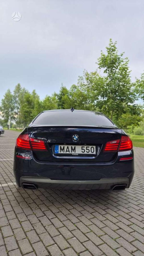 Zils BMW M550 2014 Panevēža, ar dzinēja tilpumu 2.99 L un nobraukumu 286 tūkst. km par 15000 €, foto 7 vietnē AUTOMOTO.COM.LV