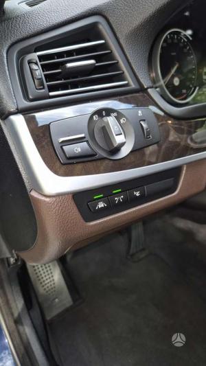 Zils BMW M550 2014 Panevēža, ar dzinēja tilpumu 2.99 L un nobraukumu 286 tūkst. km par 15000 €, foto 15 vietnē AUTOMOTO.COM.LV