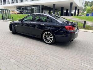 Синий БМВ M550 2014 в Вильнюс, объемом двигателя 2.99 л и пробегом 380 тыс. км за 11100 €, фото 9 на AUTOMOTO.COM.LV
