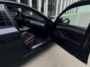 Синий БМВ M550 2014 в Вильнюс, объемом двигателя 2.99 л и пробегом 380 тыс. км за 11100 €, фото 19 на AUTOMOTO.COM.LV