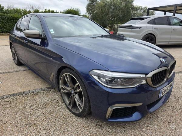 Blue BMW M550 2018 in Taurage, with an engine capacity of 3.00 L and mileage of 175 thousand km for 26000 €, photo 3 on AUTOMOTO.COM.LV