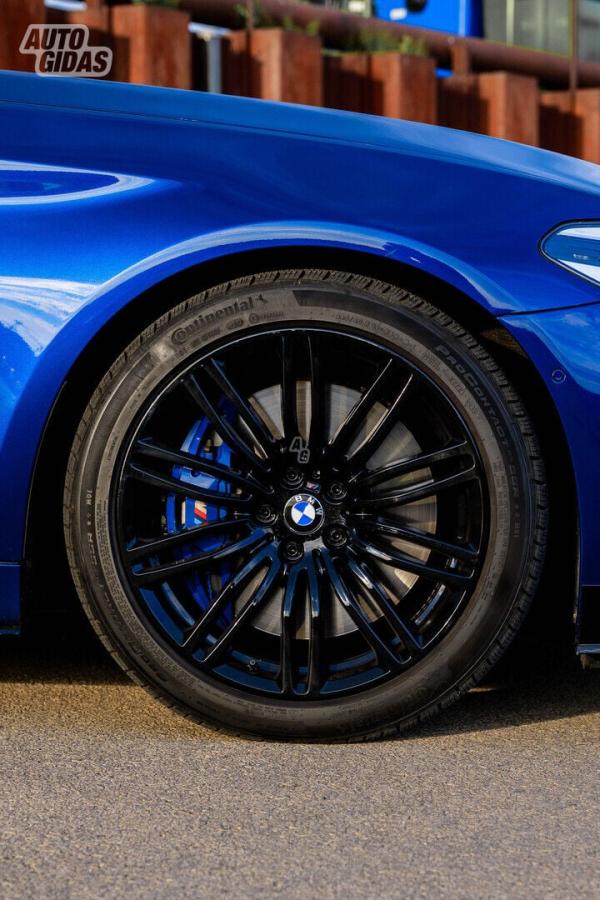 Zils BMW M550 2018 Kauņa, ar dzinēja tilpumu 4.40 L un nobraukumu 100 tūkst. km par 28300 €, foto 9 vietnē AUTOMOTO.COM.LV